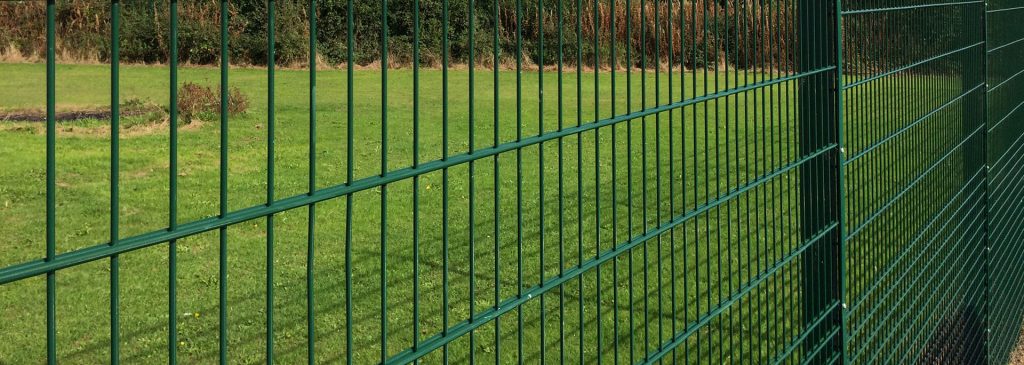 Hemel Fencing - Ball Court Fencing